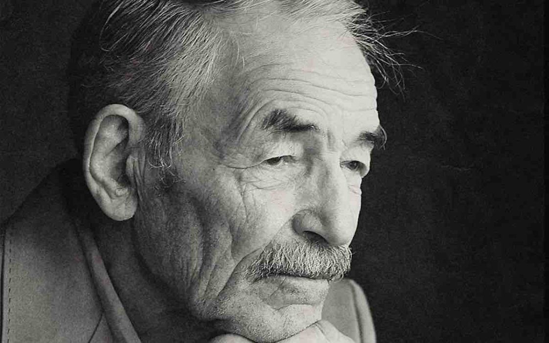 Être Vieux (Vieille), c'est sérieux. Le monde est né d'hier, il ...